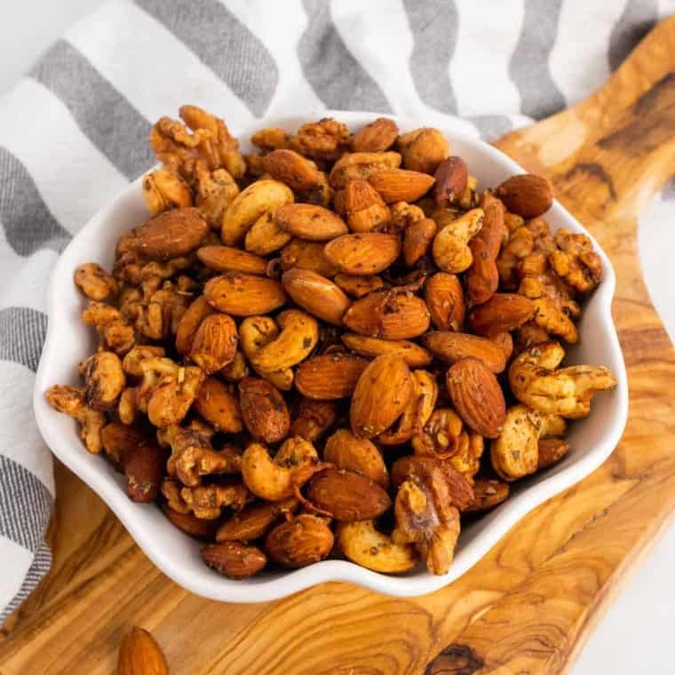 Italian Herbed Nuts - Diabetes Strong
