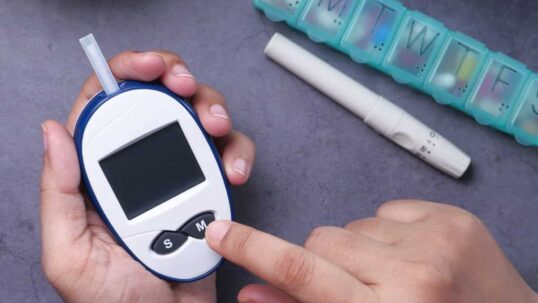 What to Do If Your Blood Sugar Is over 400 mg/dL (22 mmol/L) - Diabetes ...